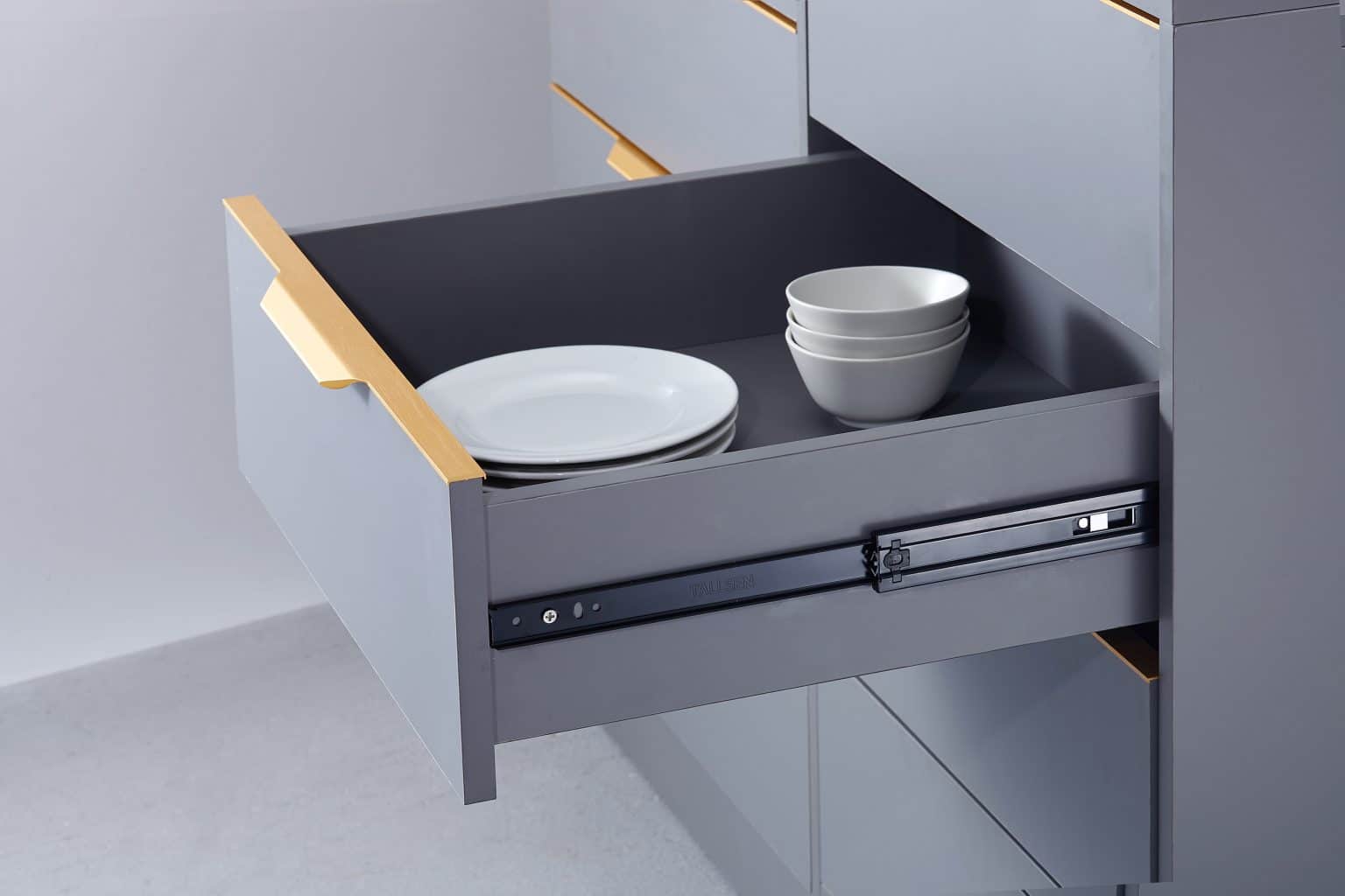 How to Fix Kitchen Drawer off Track: Quick & Easy Solutions - Kitchen